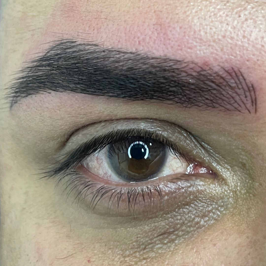 Micropigmentación de cejas para hombres - Pereira - Chic in
